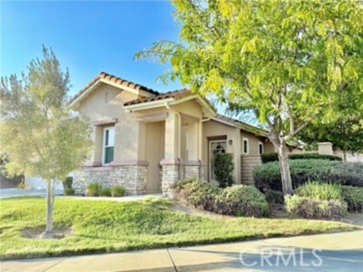 Oasis | 27786 Panorama Hills Drive Menifee CA 92584
