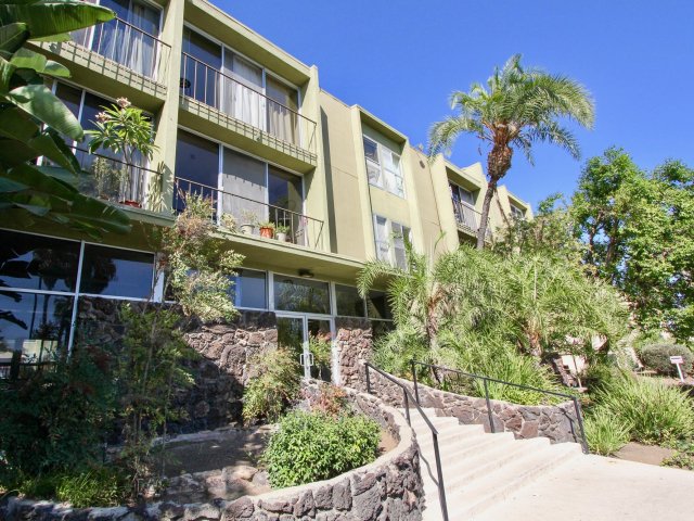 Regency Condos Condos, Lofts & Townhomes For Sale | Regency Condos Real ...