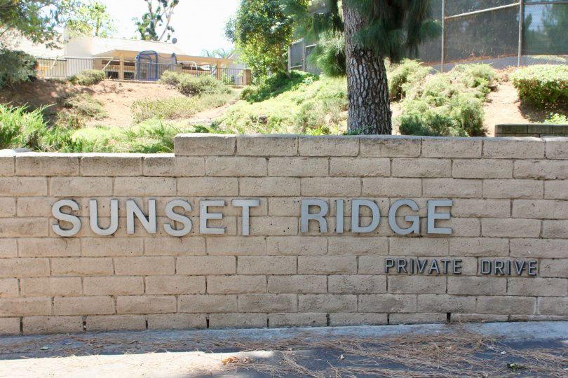 Sunset Ridge Condos, Lofts & Townhomes For Sale | Sunset Ridge Real ...