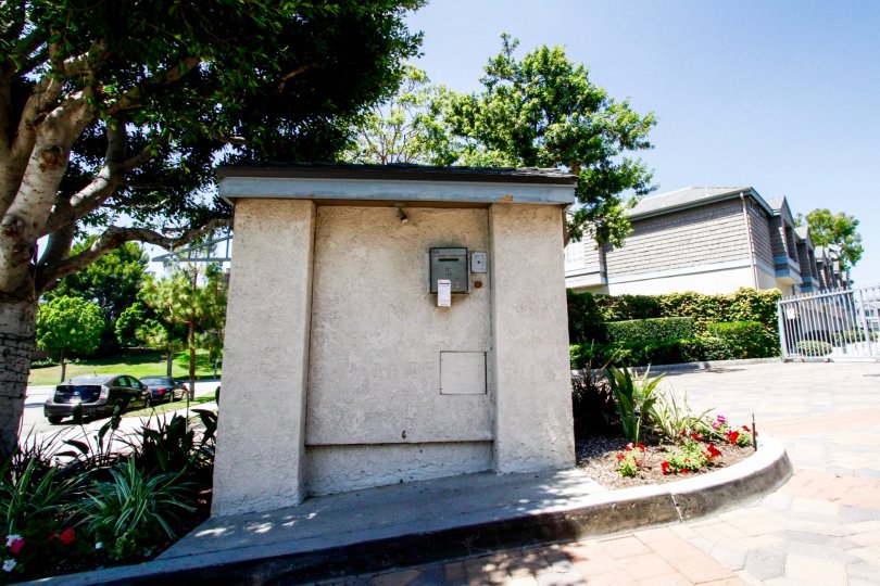 Foxgate Condos, Lofts & Townhomes For Sale | Foxgate Real Estate ...