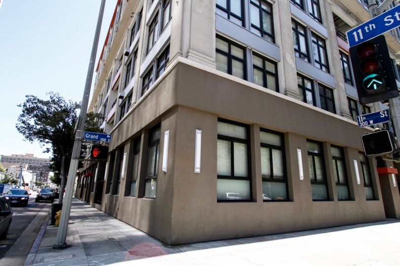 Grand Lofts Condos, Lofts & Townhomes For Sale | Grand Lofts Real ...