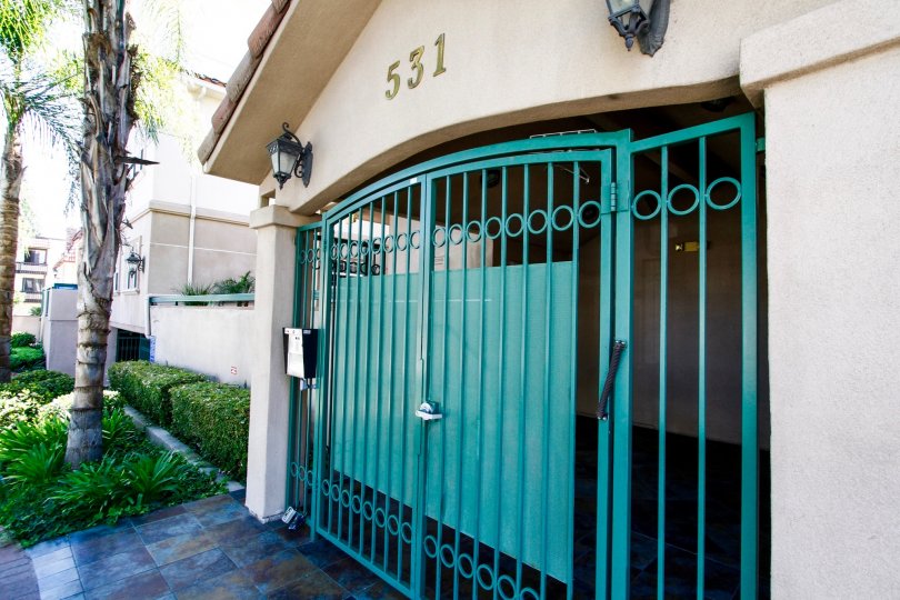 Bella Louise Condos, Lofts & Townhomes For Sale | Bella Louise Real ...