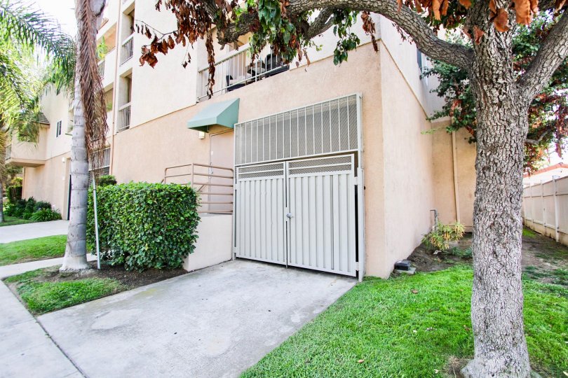 Belmont Villas Condos, Lofts & Townhomes For Sale | Belmont Villas Real ...