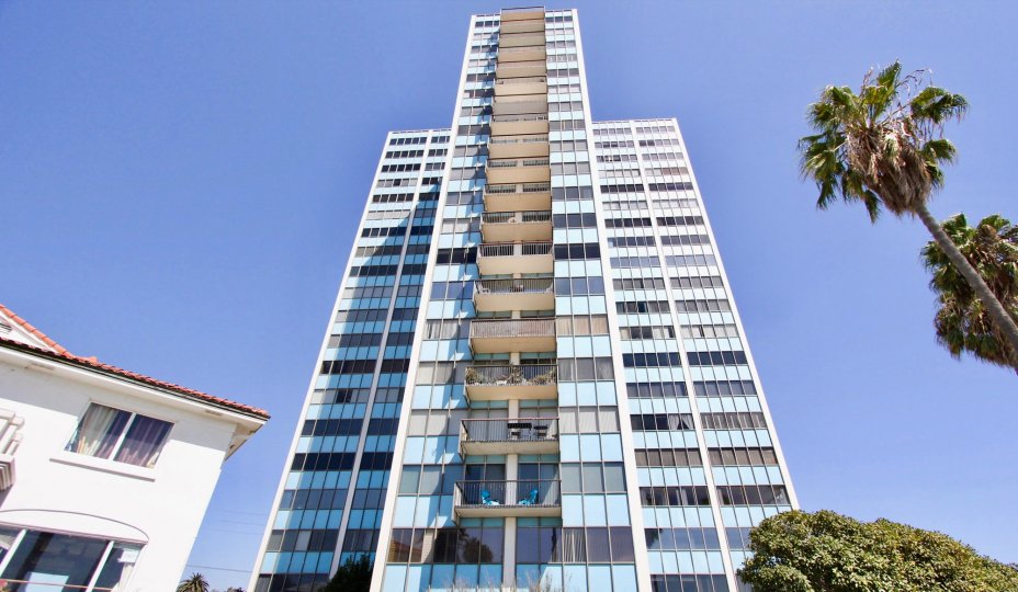 Galaxy Tower Condos, Lofts & Townhomes For Sale | Galaxy Tower Real ...