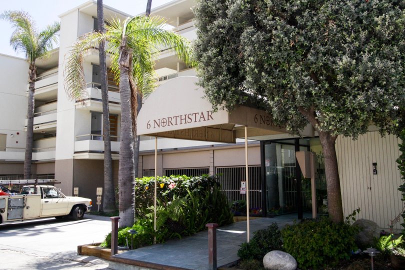 6 Northstar Condos, Lofts & Townhomes For Sale | 6 Northstar Real Estate | 6 Northstar, Marina ...