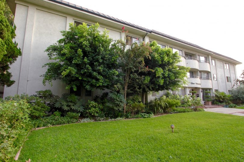 The Warwick Condos, Lofts & Townhomes For Sale | The Warwick Real ...