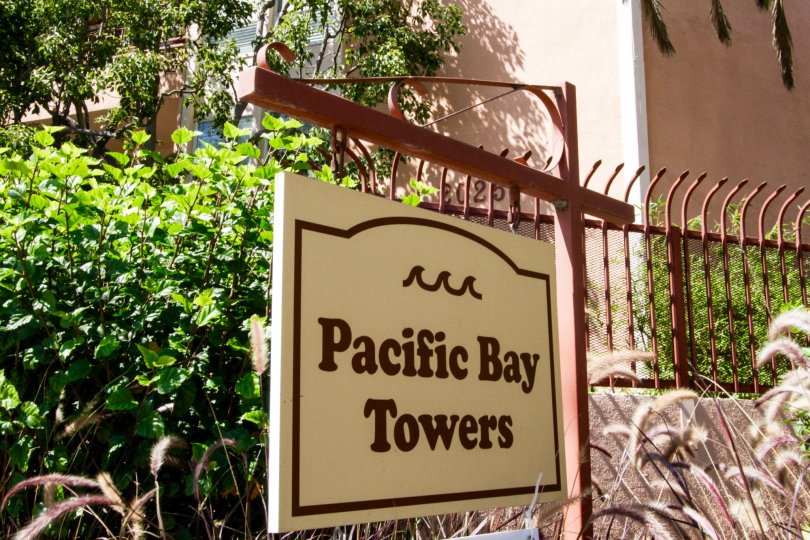 Pacific Bay Towers Condos, Lofts & Townhomes For Sale | Pacific Bay ...