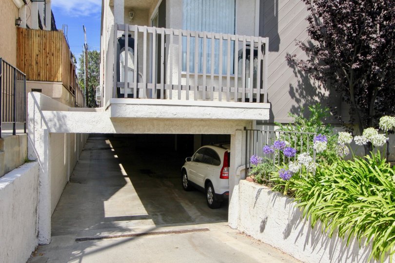 Rustic Glen Condos, Lofts & Townhomes For Sale | Rustic Glen Real ...