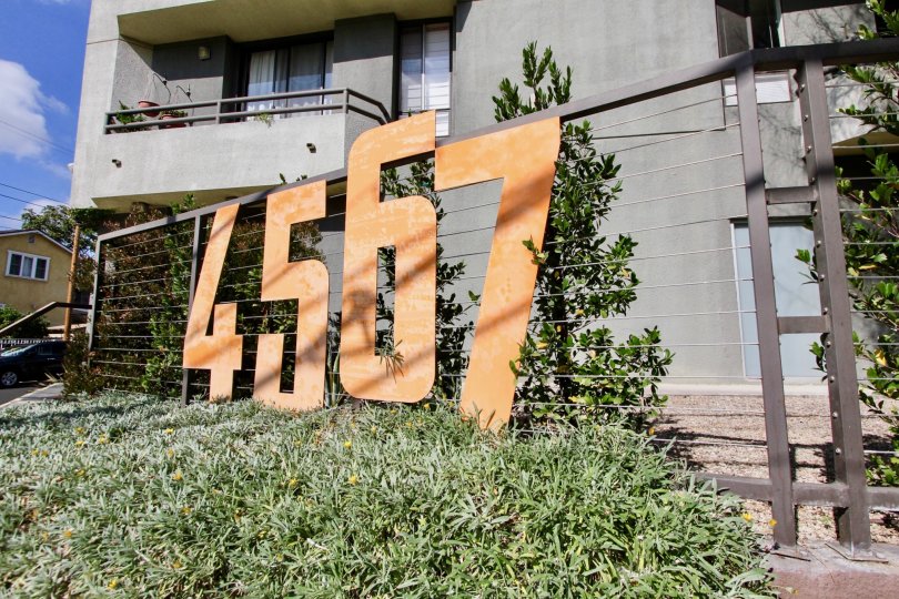 4567 Lexington Condos, Lofts & Townhomes For Sale | 4567 Lexington Real ...