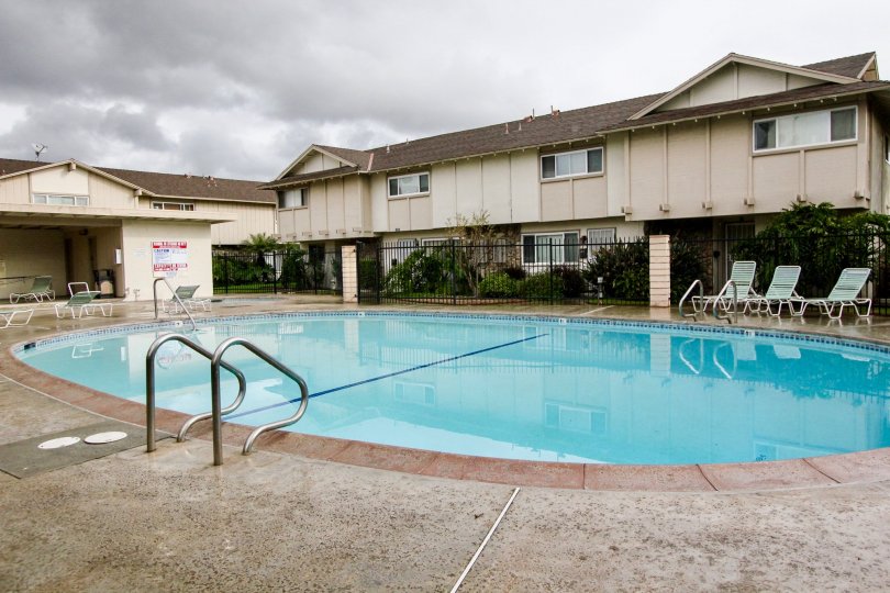 Paradise Manor Condos, Lofts & Townhomes For Sale | Paradise Manor Real ...