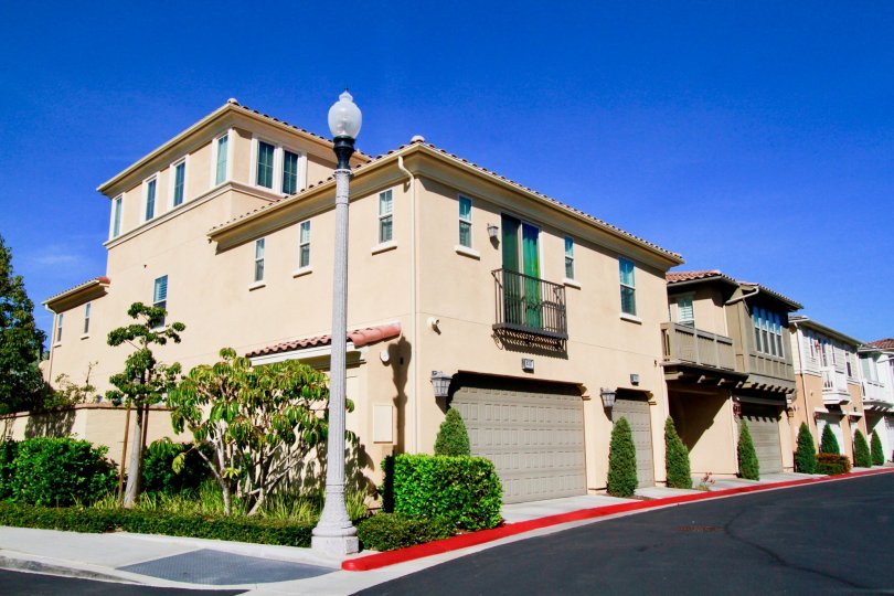 Pacific Shores Condos, Lofts & Townhomes For Sale | Pacific Shores Real ...