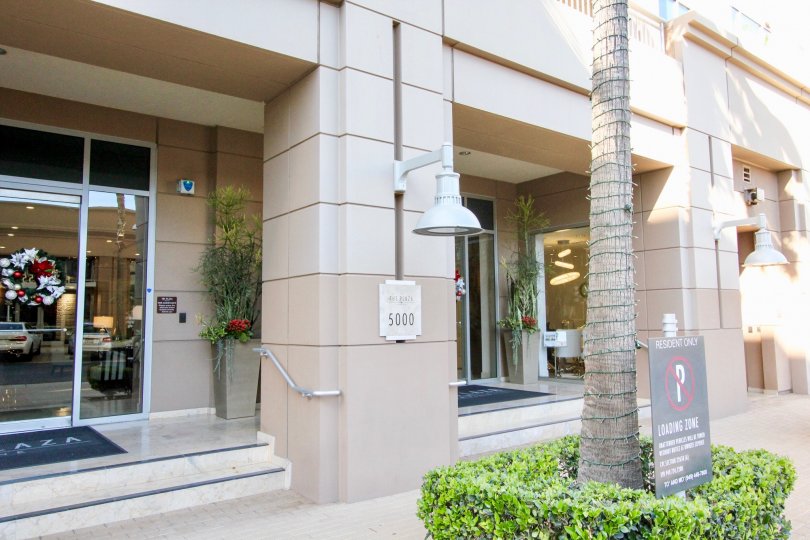 The Plaza Irvine Condos, Lofts & Townhomes For Sale | The Plaza Irvine ...