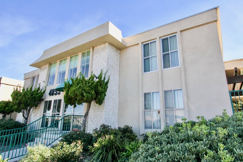 Cole Manor South Condos, Lofts & Townhomes For Sale | Cole Manor South ...