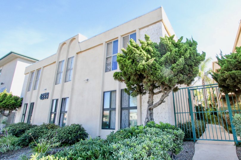 Cole Manor South Condos, Lofts & Townhomes For Sale | Cole Manor South ...