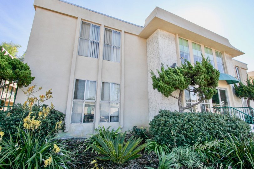 Cole Manor South Condos, Lofts & Townhomes For Sale | Cole Manor South ...