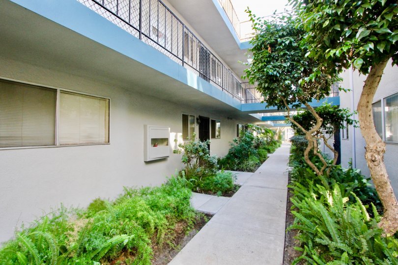 Cole Manor Condos, Lofts & Townhomes For Sale | Cole Manor Real Estate ...