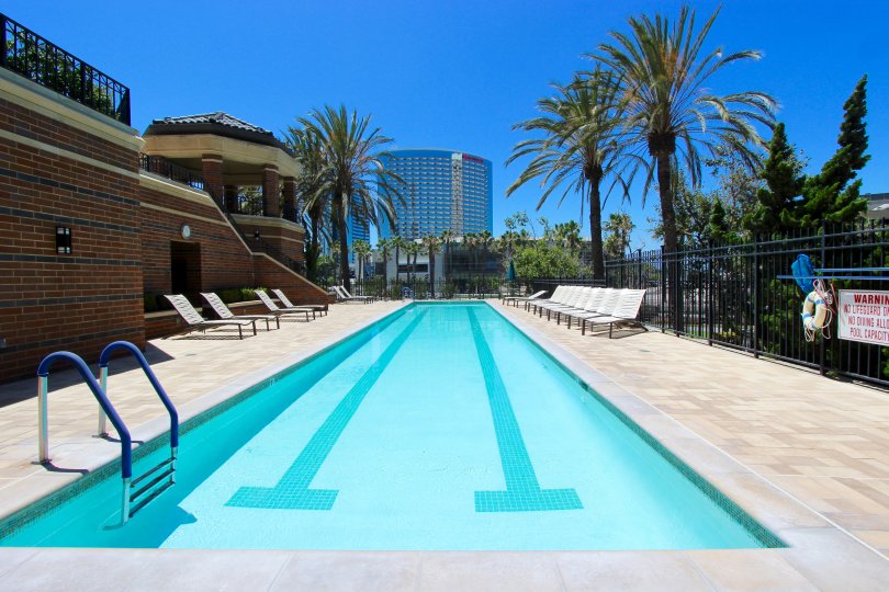 Cityfront Terrace Condos, Lofts & Townhomes For Sale | Cityfront ...