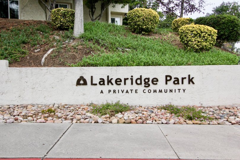 Lakeridge Park Condos, Lofts & Townhomes For Sale | Lakeridge Park Real ...