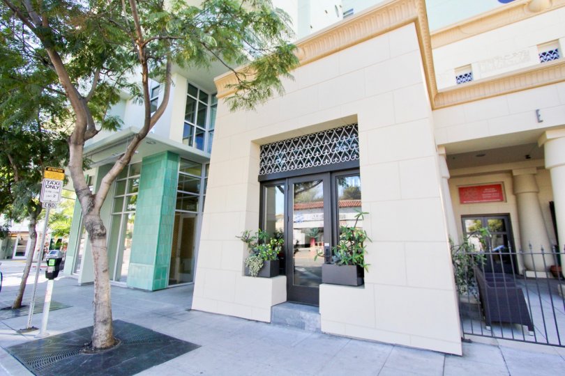 The Egyptian Condos, Lofts & Townhomes For Sale | The Egyptian Real ...