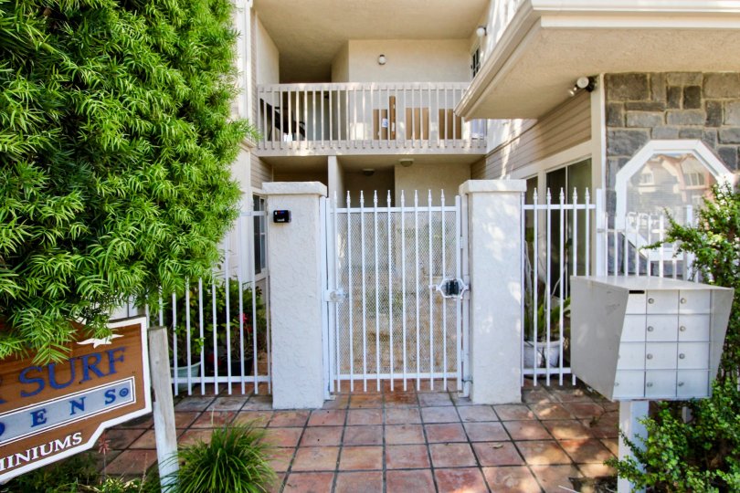 Silver Surf Gardens Condos, Lofts & Townhomes For Sale | Silver Surf ...