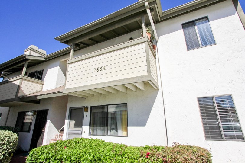 Oliver Villas Condos, Lofts & Townhomes For Sale | Oliver Villas Real ...